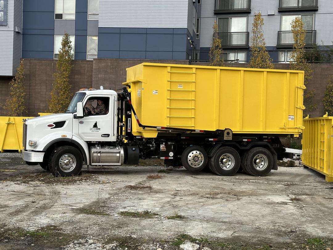 Dumpster Rentals in Redmond, WA | Captain Hook Recycling